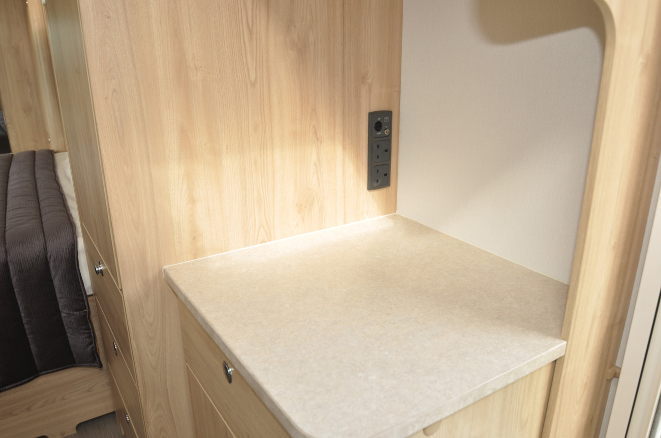 2017 Elddis Xplore 554 caravan review