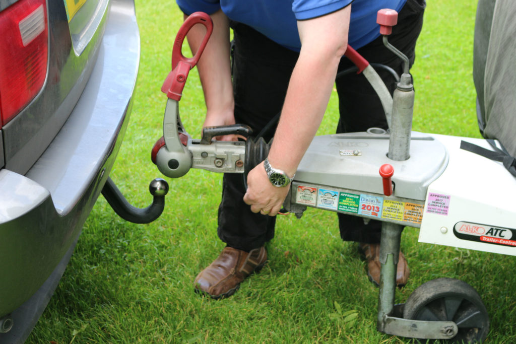 Step by step guide to perfectly hitch up your caravan - Caravan Guard