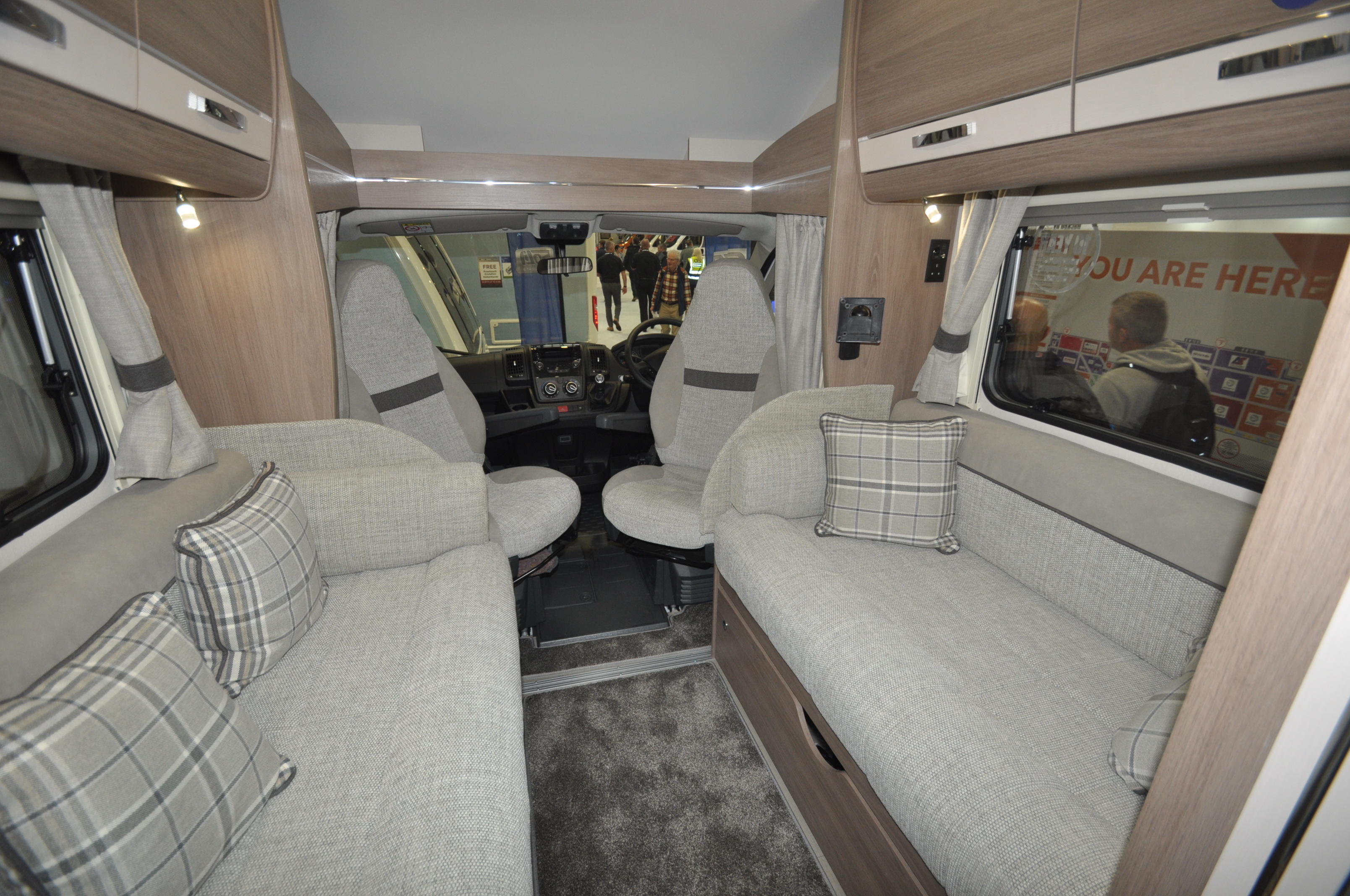 2019 Compass Avantgarde 194 motorhome - Caravan Guard