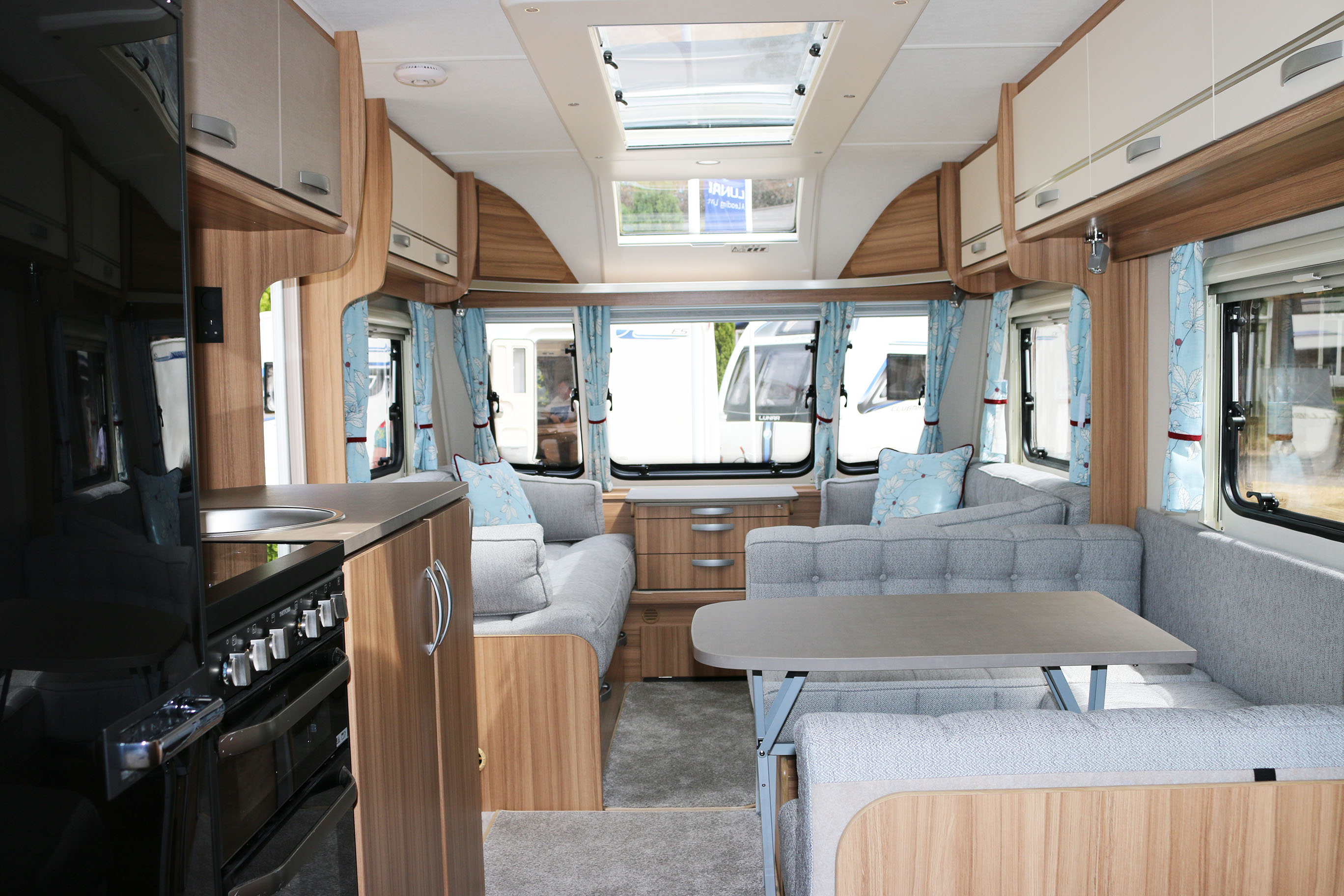 2019 Lunar Quasar 686 caravan - Caravan Guard