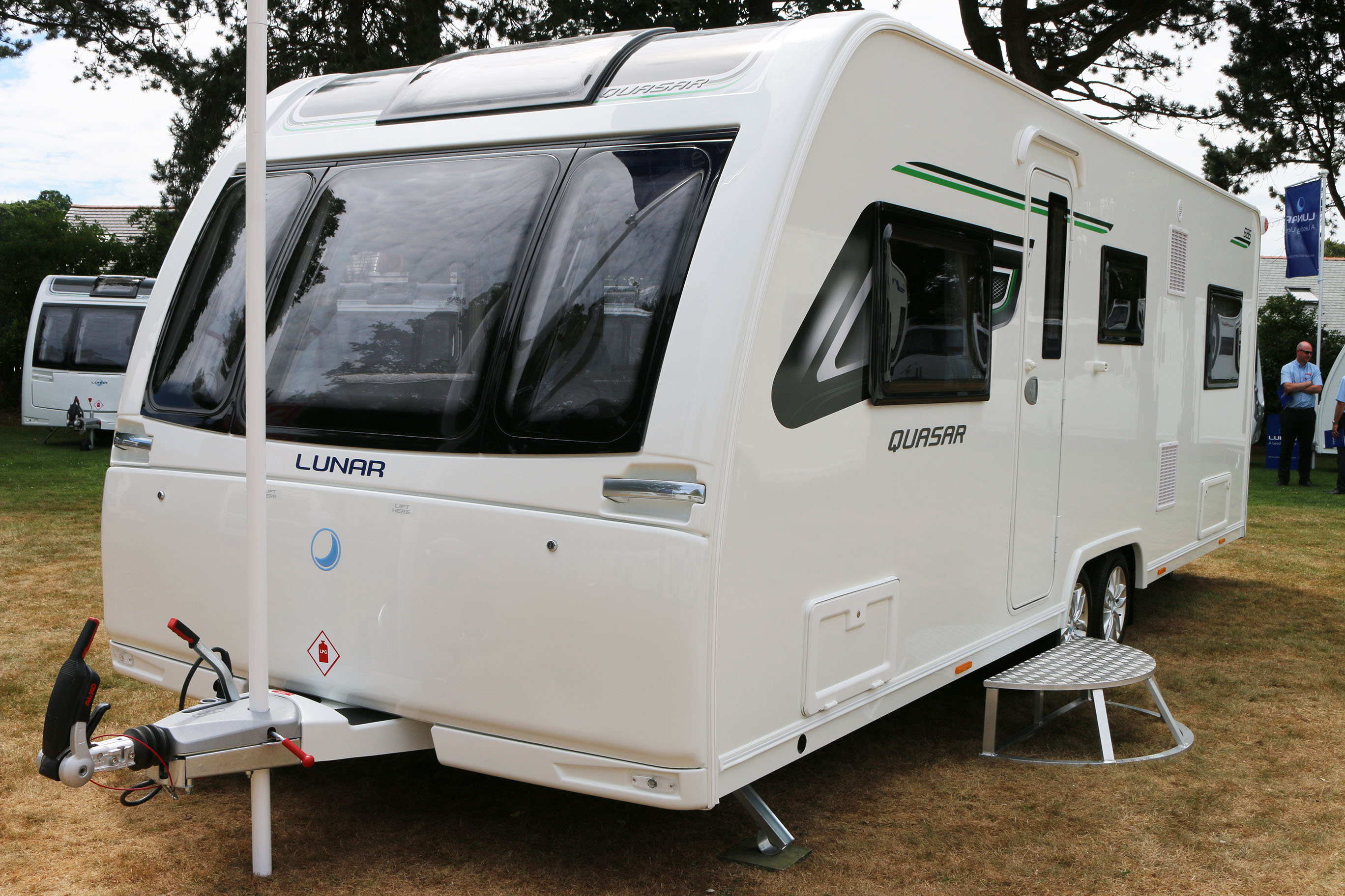 2019 Lunar Quasar 686 caravan