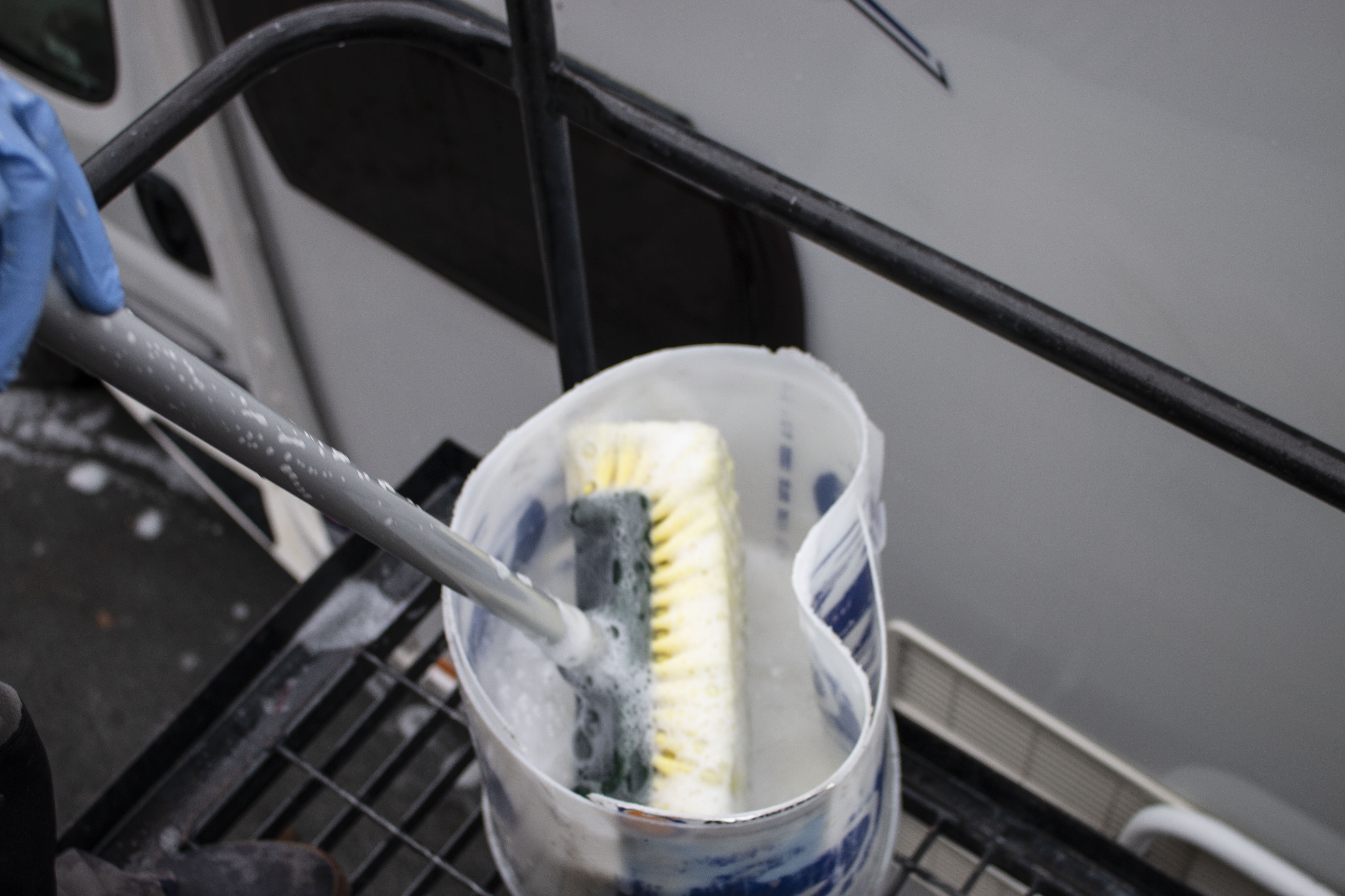 Video: How to clean your motorhome roof - Caravan Guard