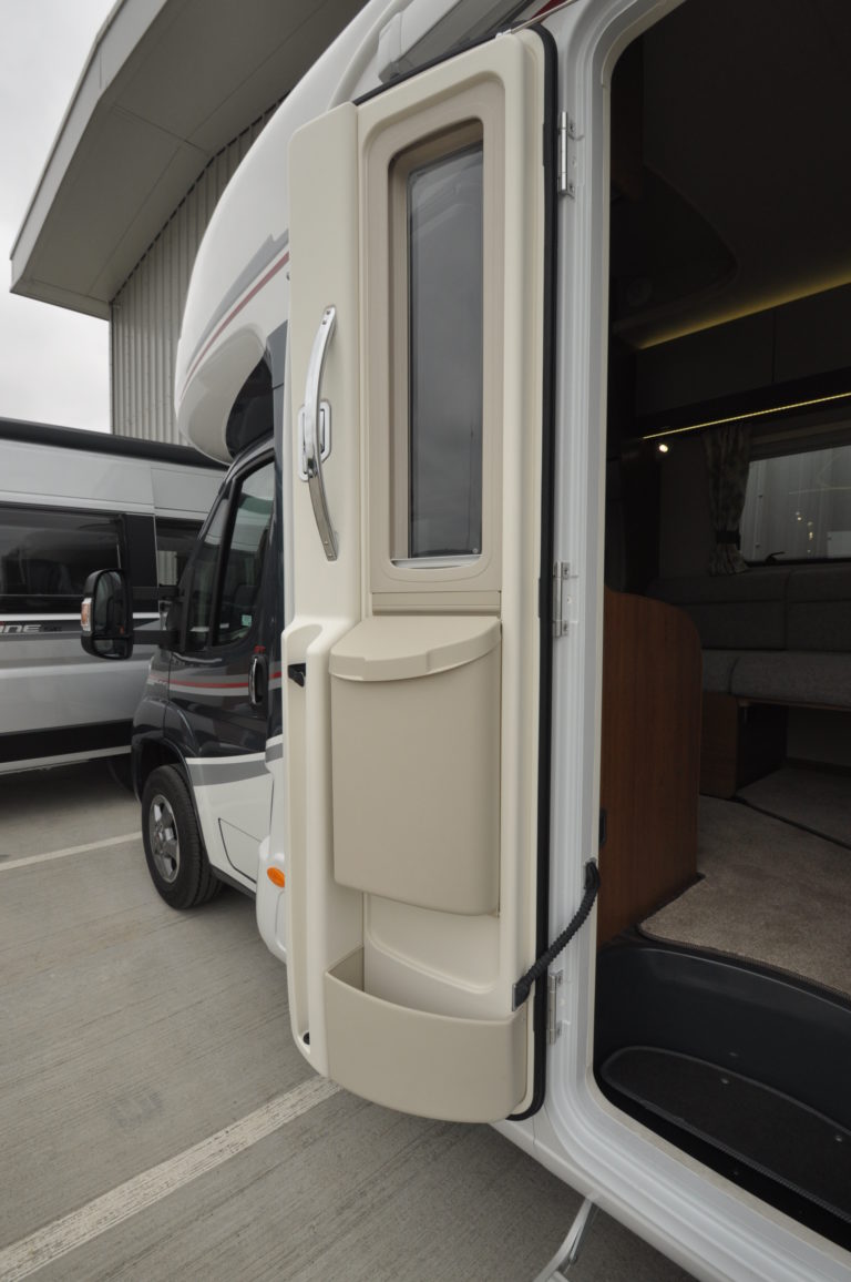 2019 Auto-Trail Tribute 736G motorhome review