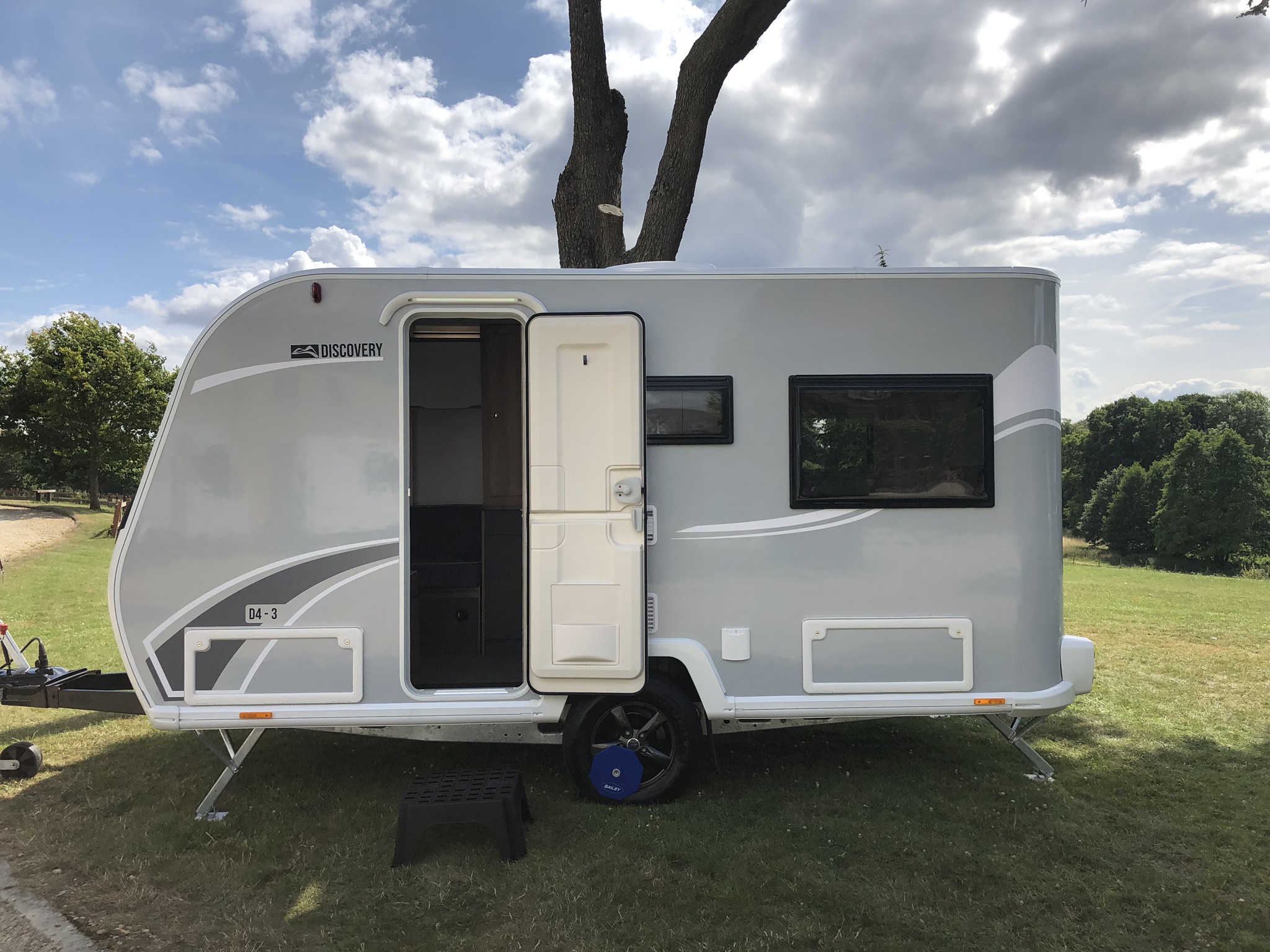 2020 Bailey Discovery D4-3 caravan