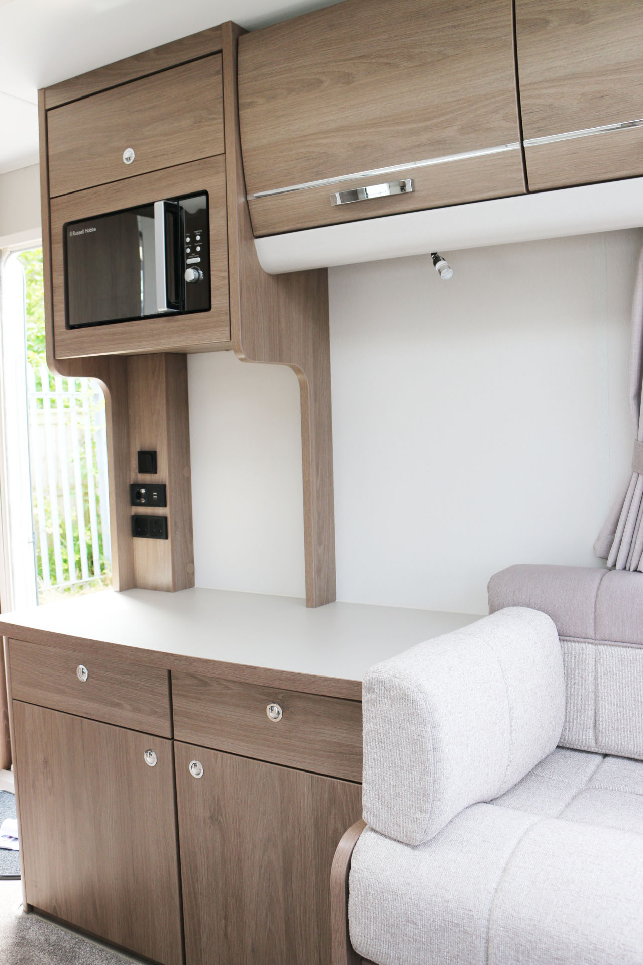 2020 Compass Capiro 520 caravan