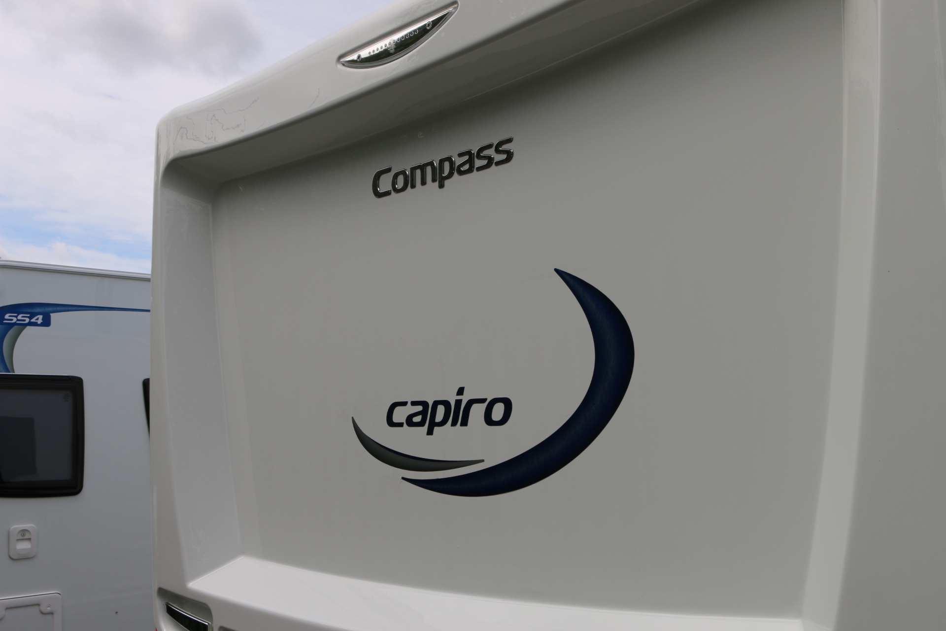 2020 Compass Capiro 520 caravan