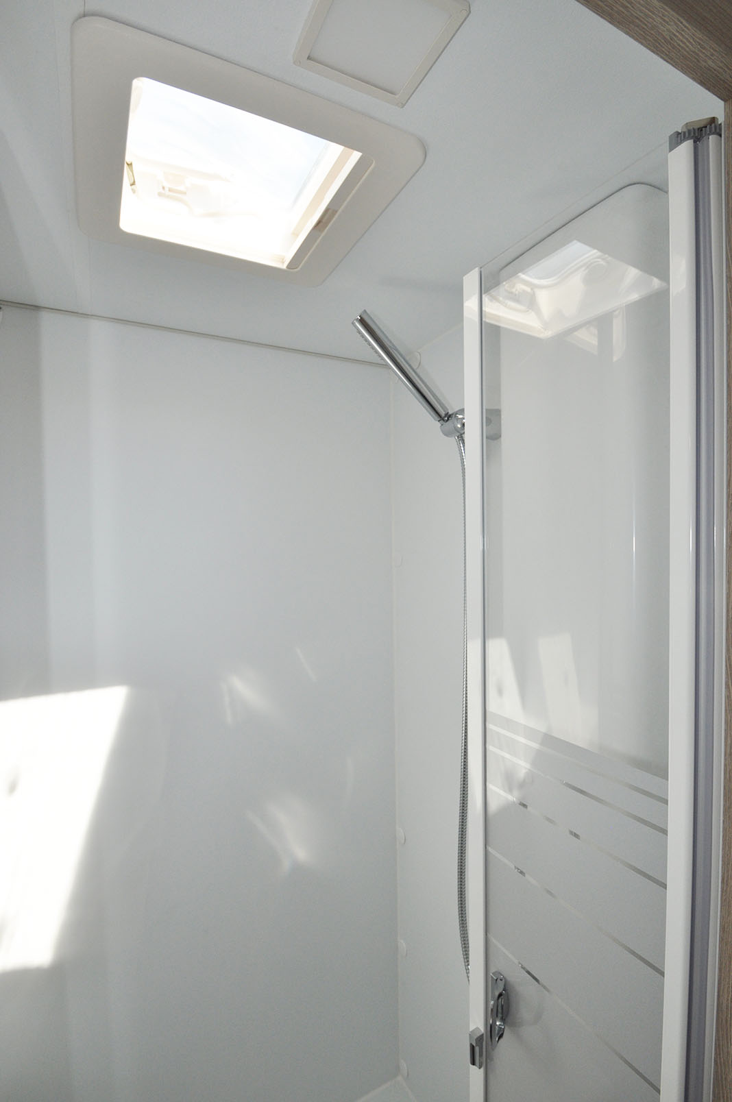 2020 Adria Altea Dart 62 DP caravan