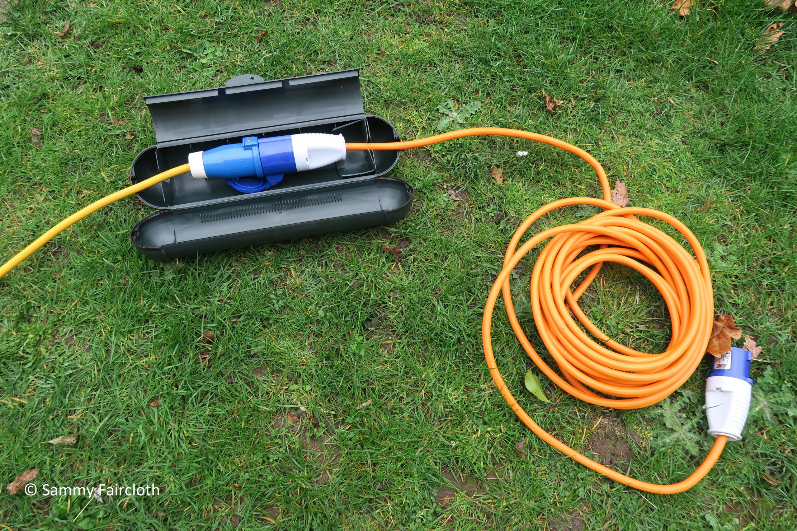 All about electric hook-ups - Caravan Guard