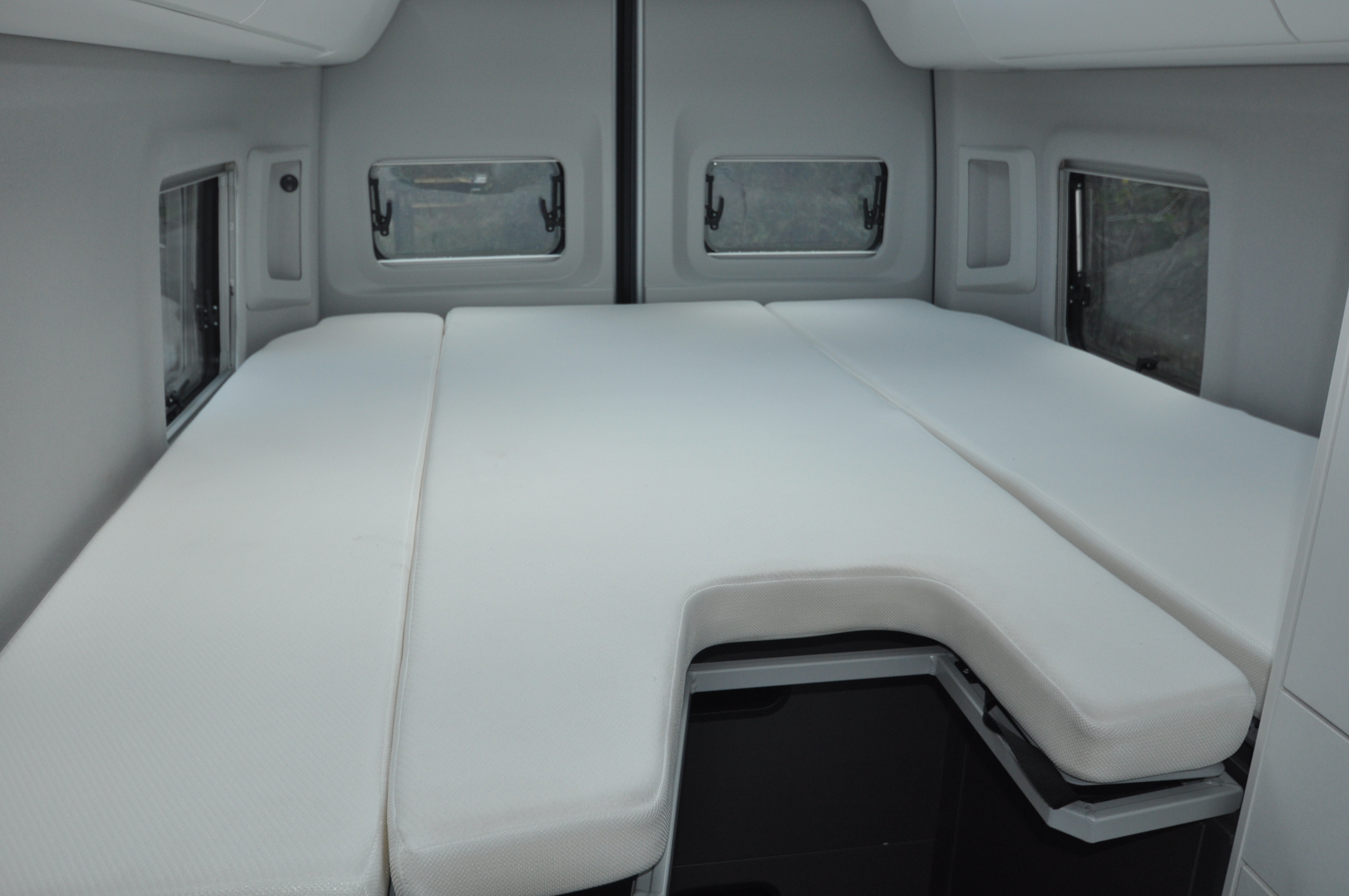 2021 Volkswagen Grand California 680 motorhome - Caravan Guard