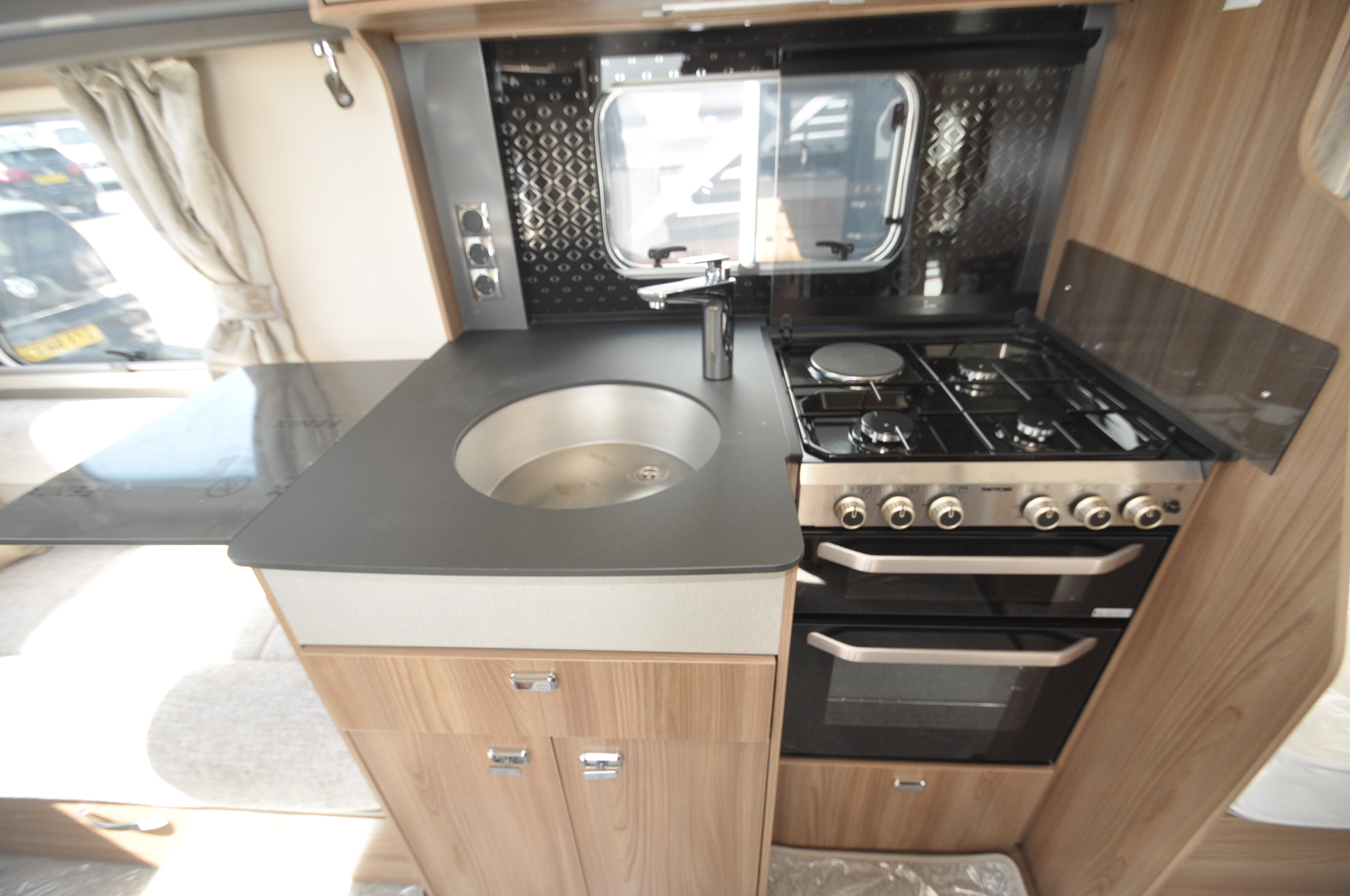 2021 Swift Elegance 565 caravan - Caravan Guard