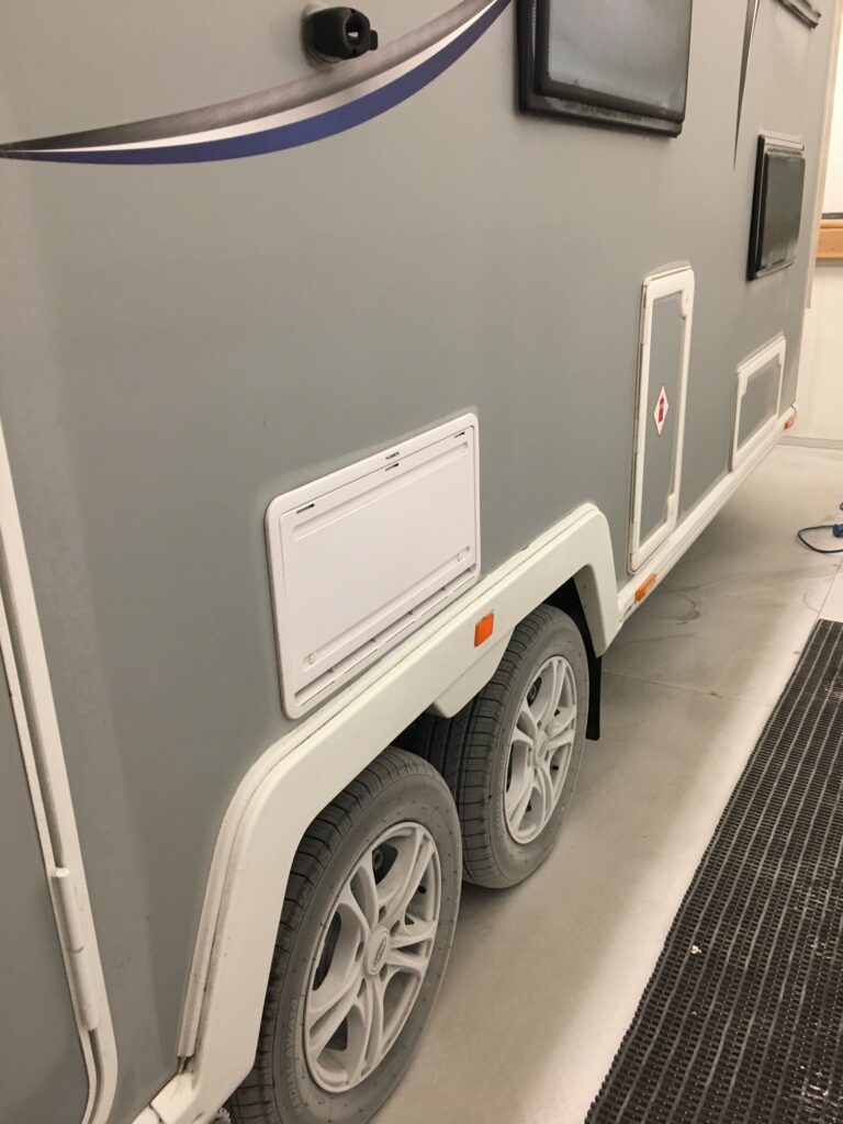 Top accessories for cold weather caravanning