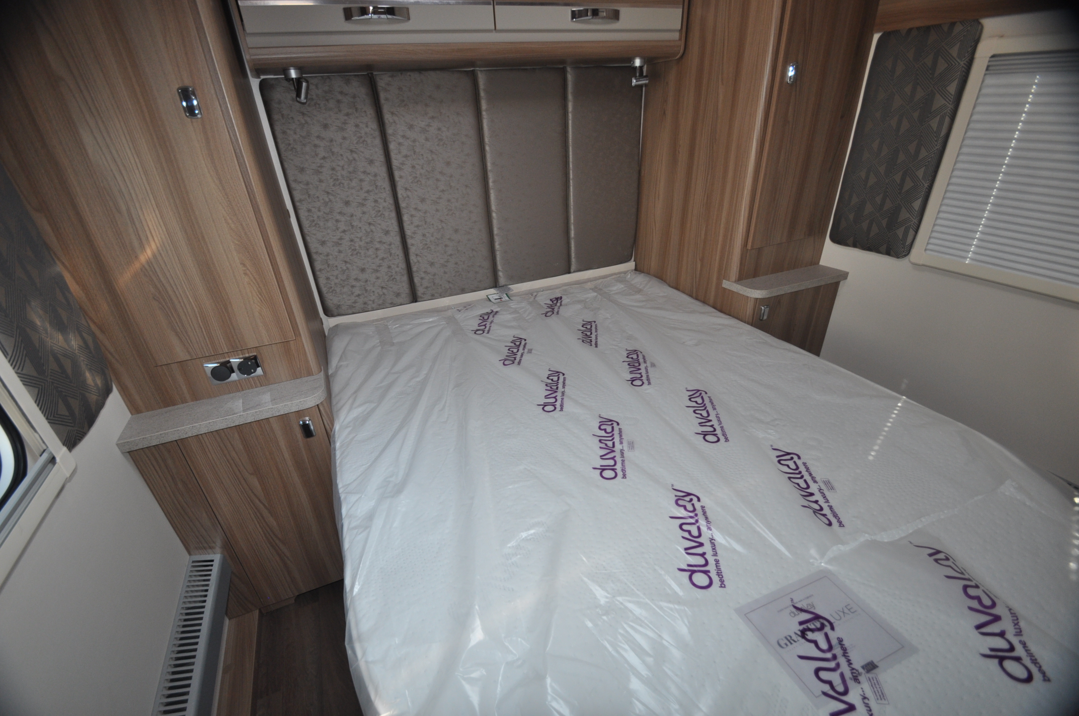 2022 Swift Challenger X 850 caravan - Caravan Guard