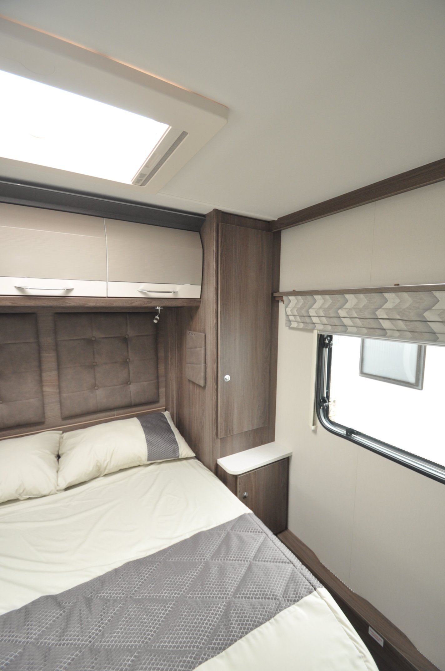 2022 Coachman Laser 545 Xtra caravan