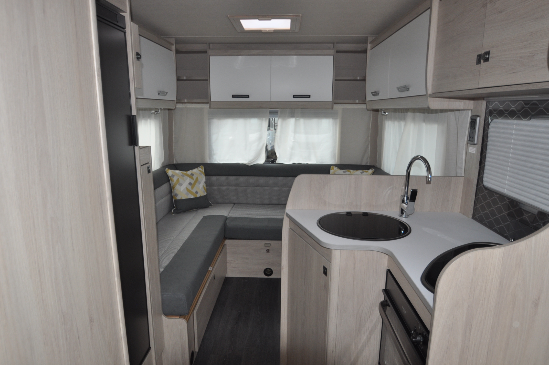 2022 Auto-Trail F68 motorhome - Caravan Guard