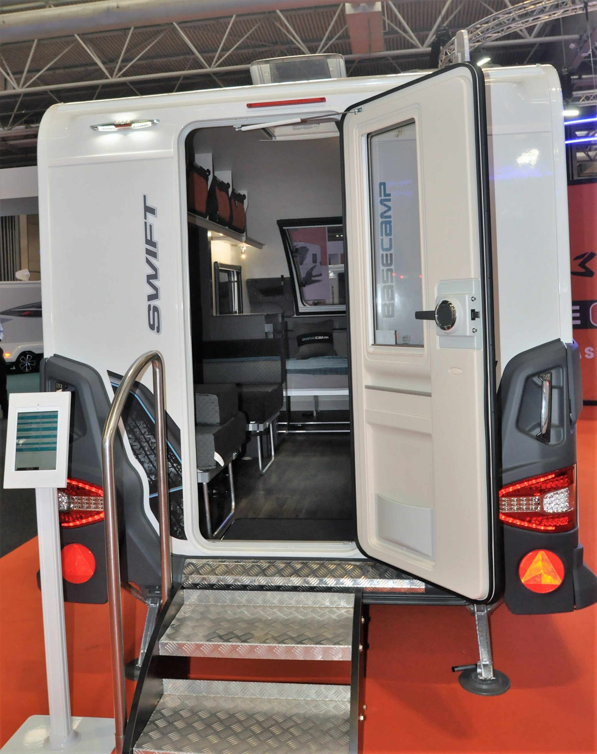 2023 Swift Basecamp 3 caravan