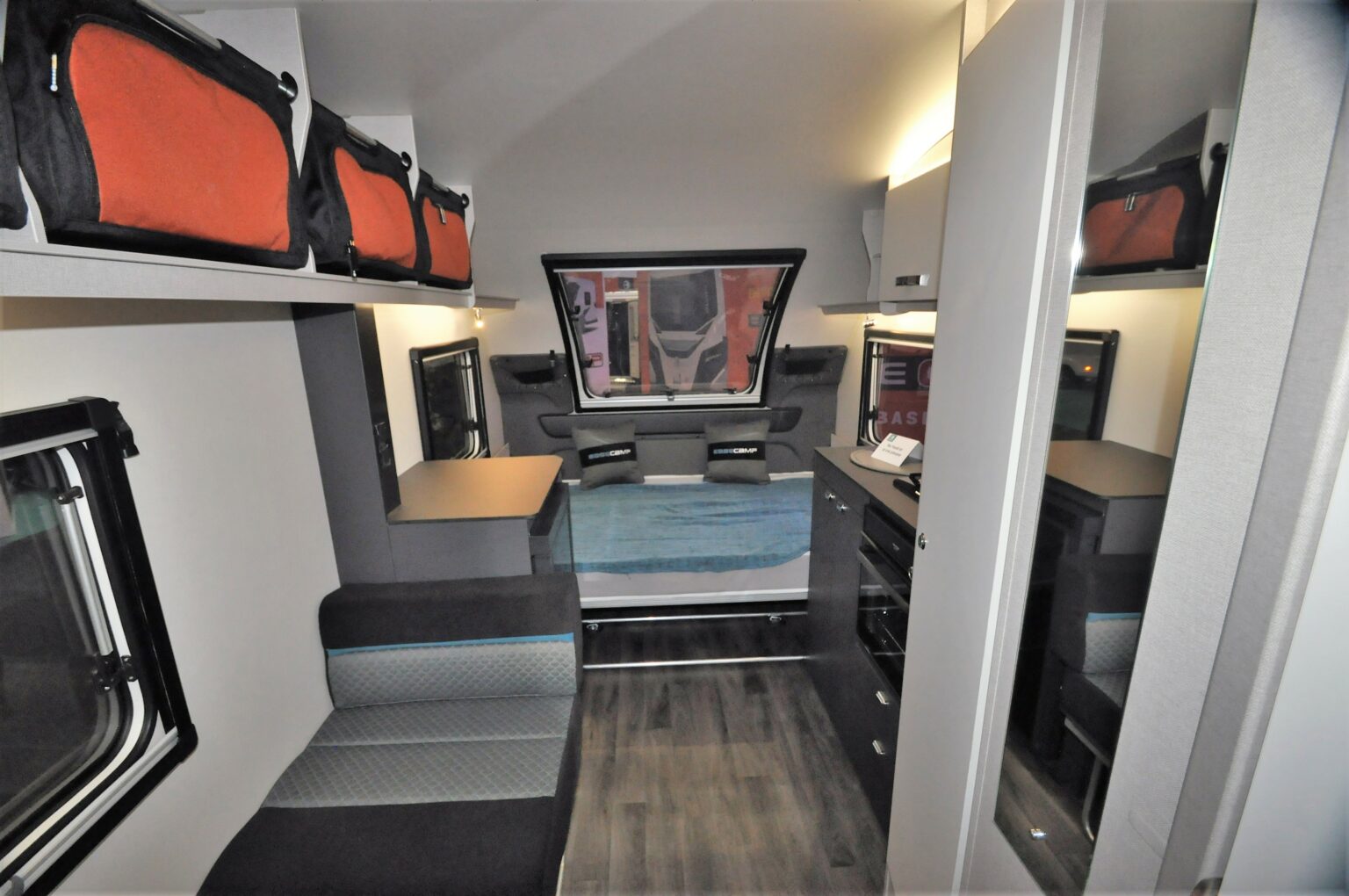 2023 Swift Basecamp 3 caravan