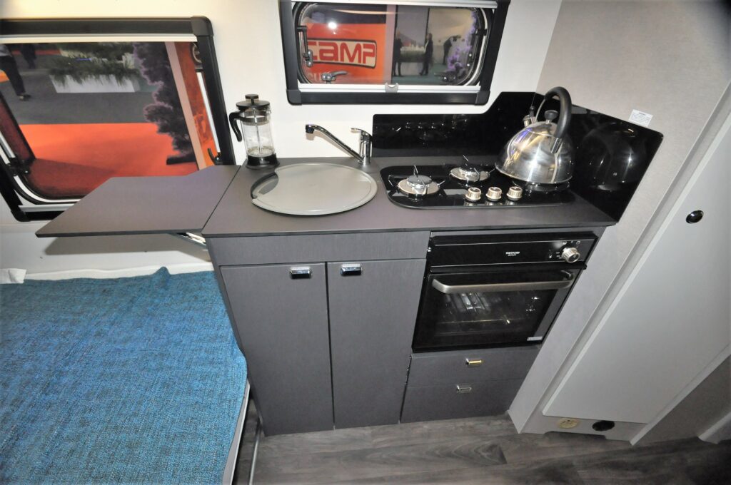 2023 Swift Basecamp 3 caravan