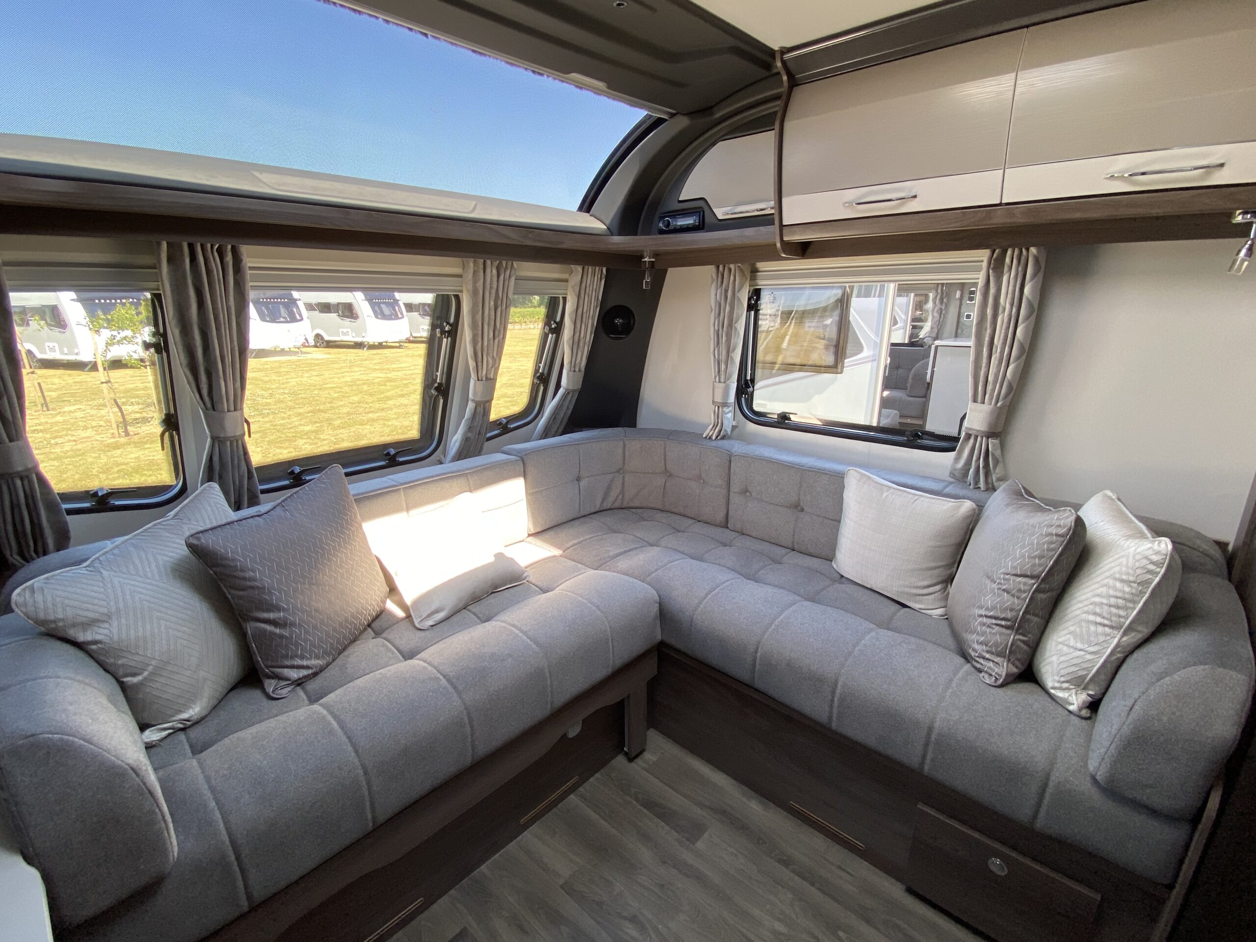 2023 Coachman Laser Xcel 855 caravan - Caravan Guard