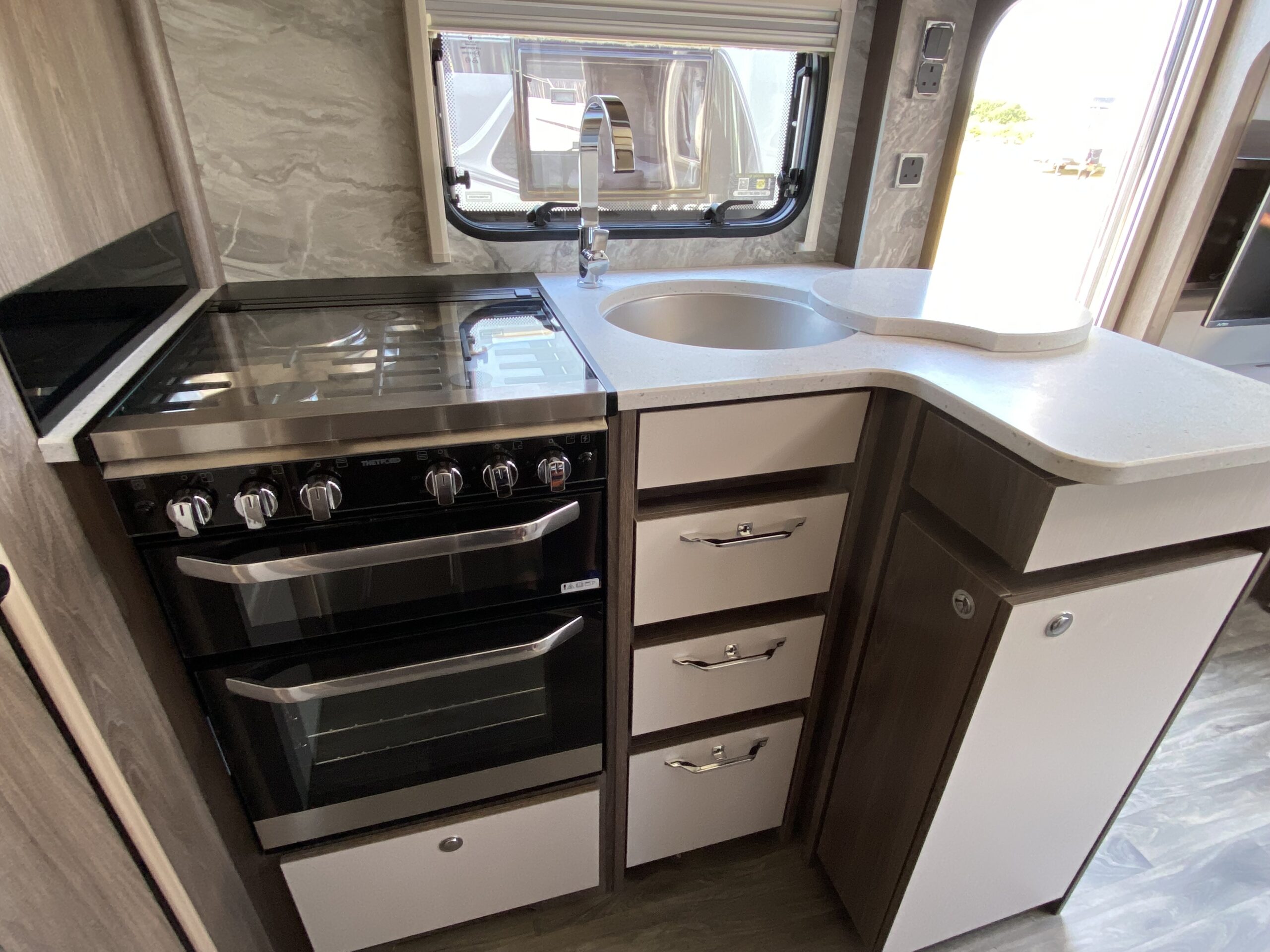 2023 Coachman Laser Xcel 855 caravan - Caravan Guard