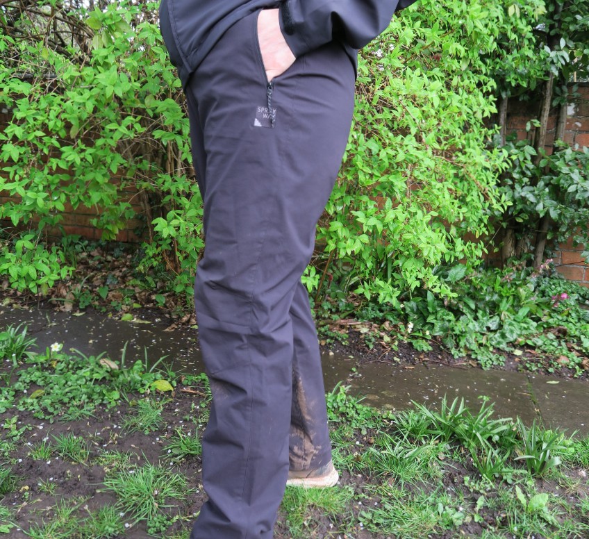 Win Sprayway outdoor jacket and trousers