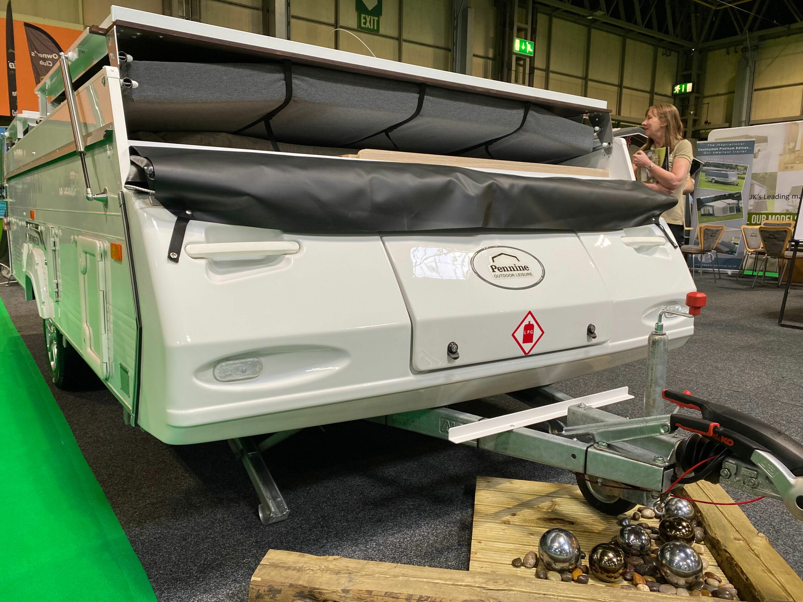 2023 Pennine Pathfinder folding camper - Caravan Guard
