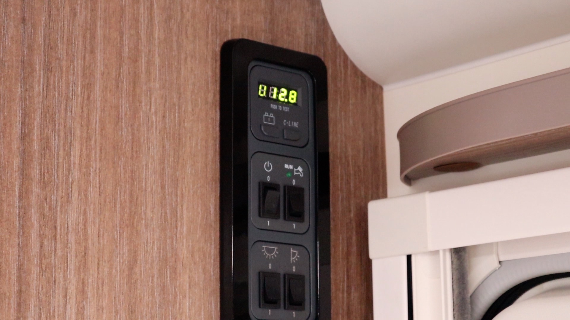 Video: All about caravan and motorhome solar power