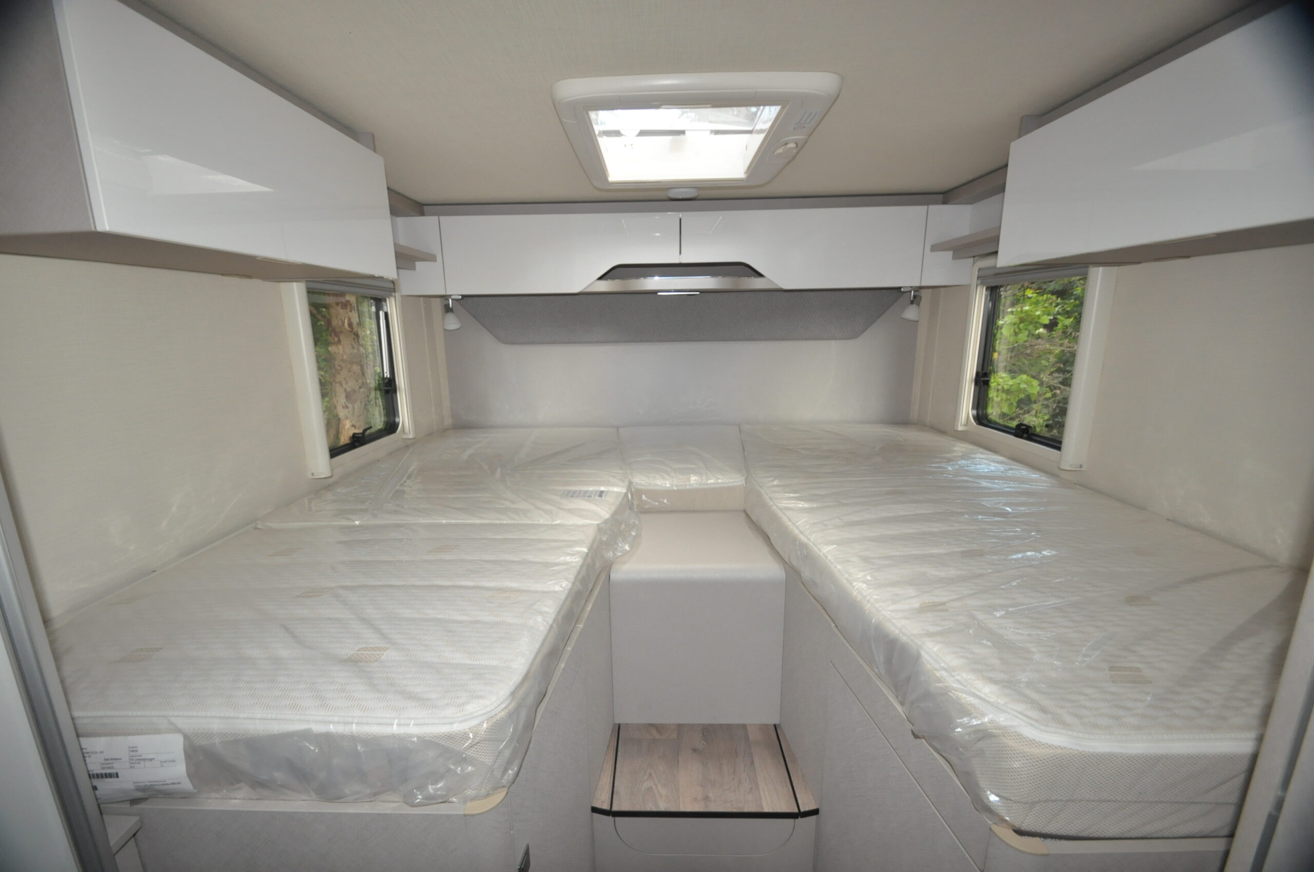 2023 Hymer T-Class S685 motorhome - Caravan Guard
