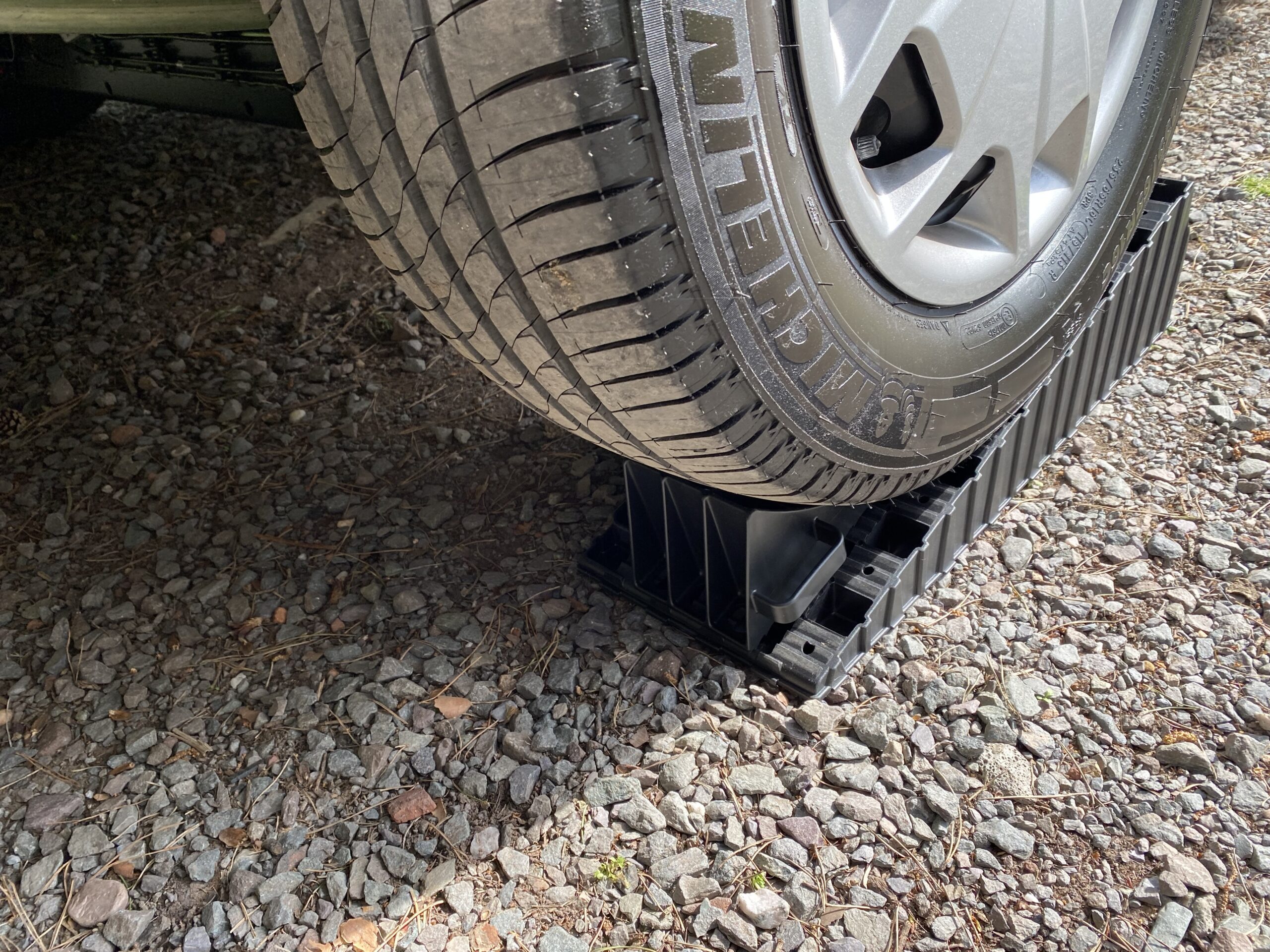 Win Milenco motorhome levelling ramps - Caravan Guard