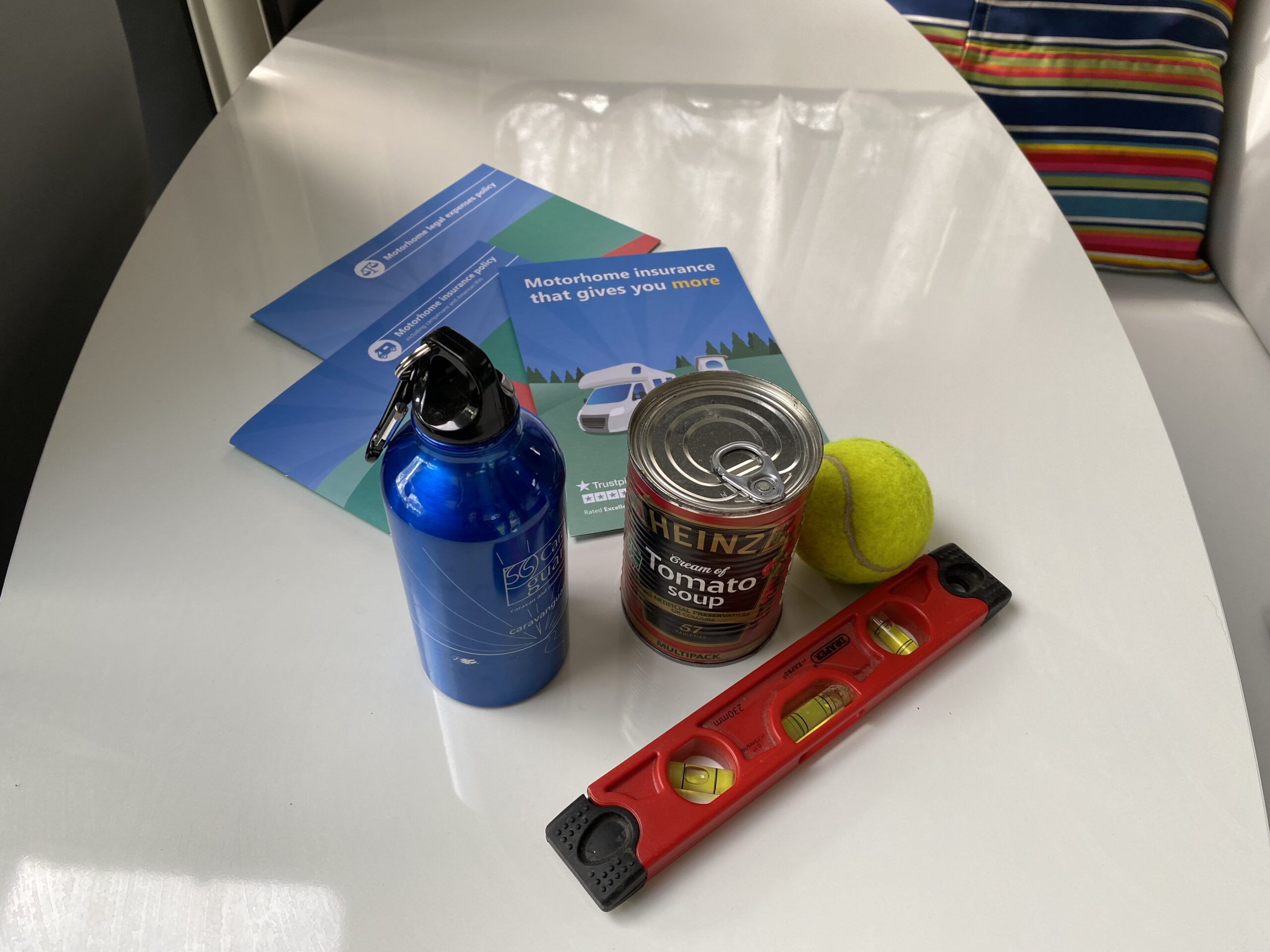 Video: How to level a motorhome - Caravan Guard