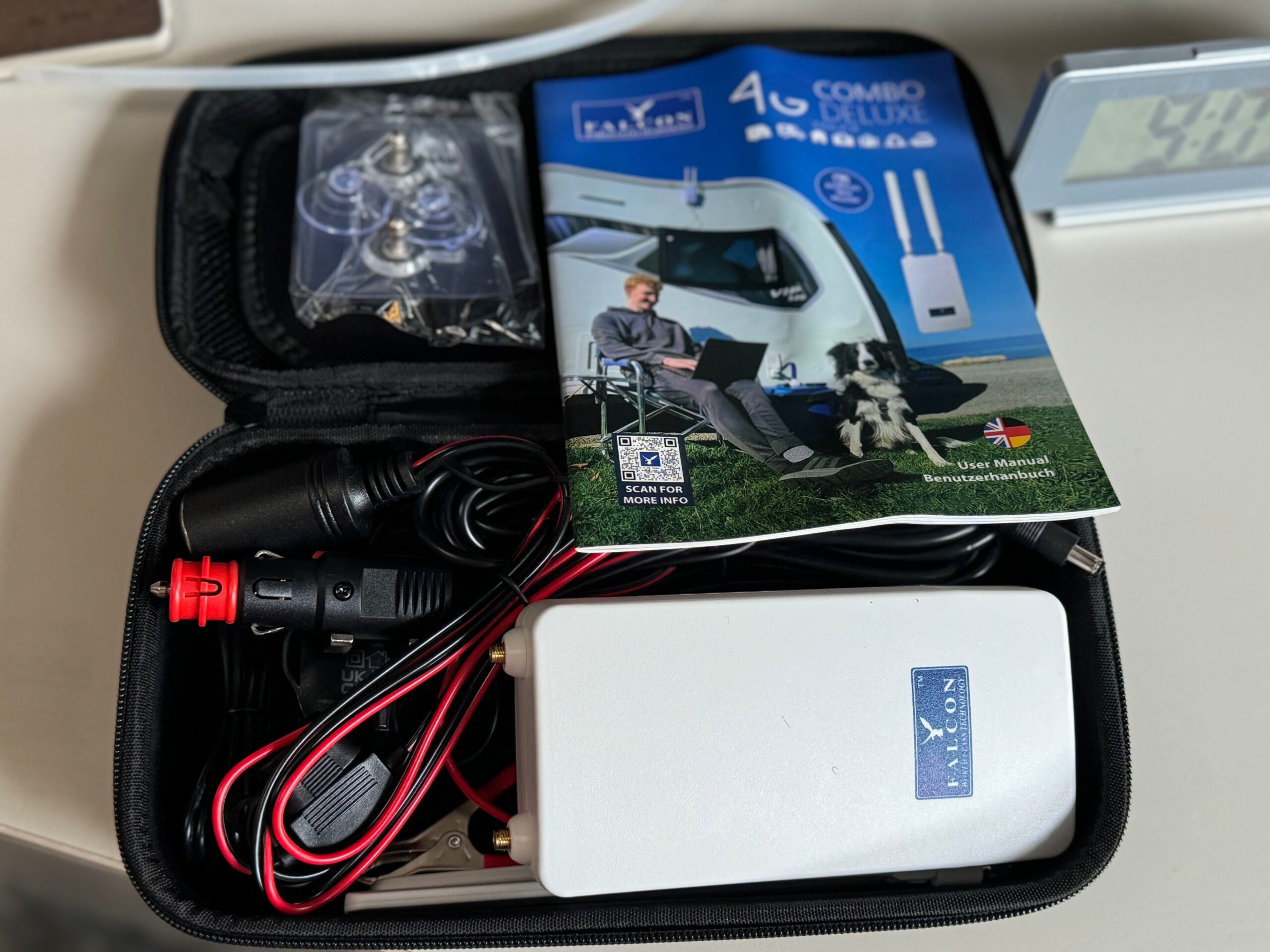 Falcon 4G Combo Deluxe Router + discount code - Caravan Guard