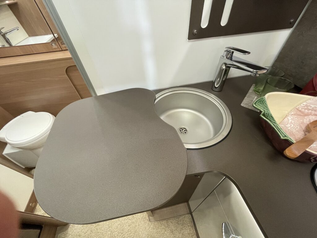 2024 Bürstner Lyseo TD 684G Harmony Line motorhome