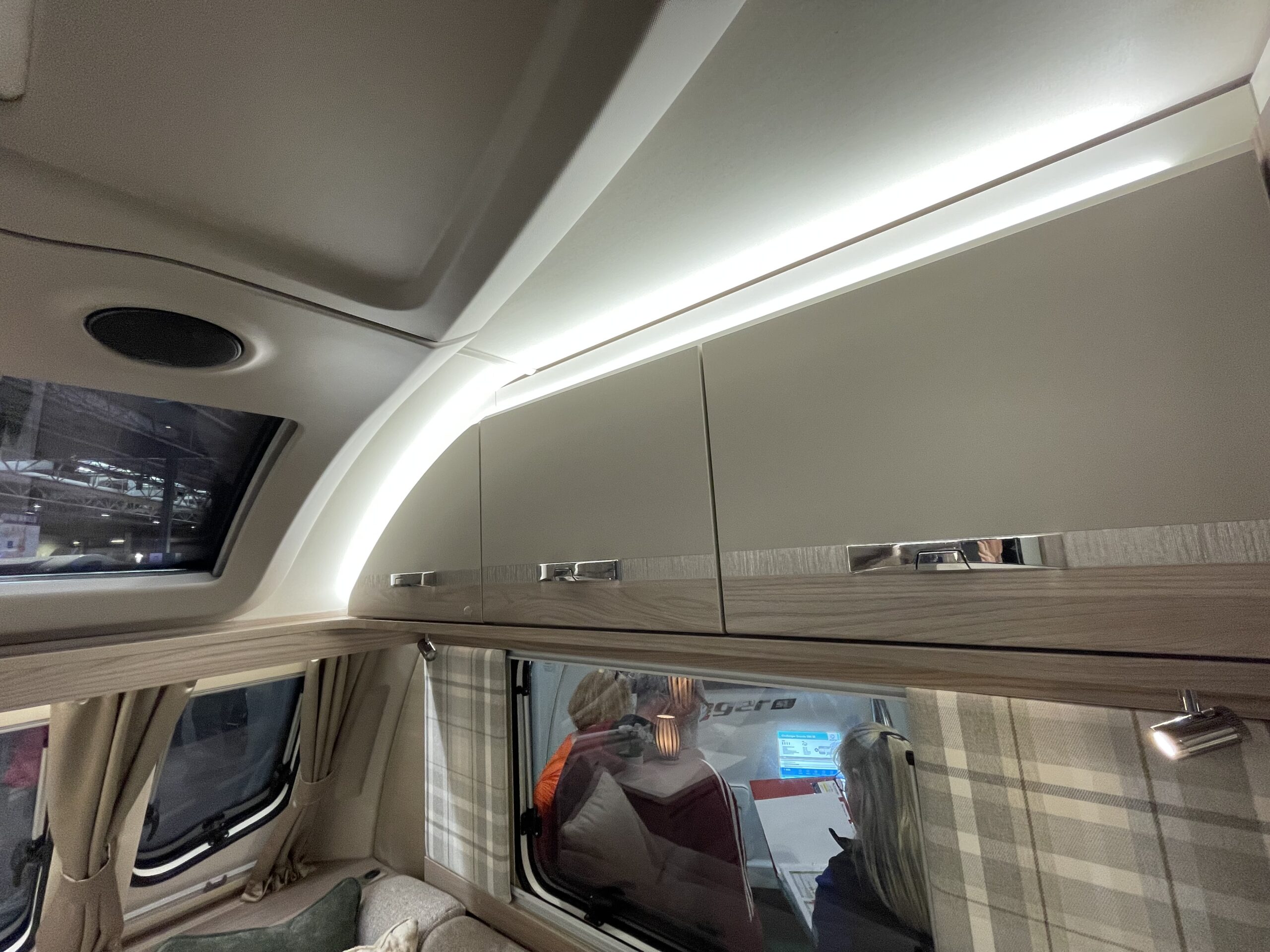 2024 Swift Challenger Grande 670 SE caravan - Caravan Guard