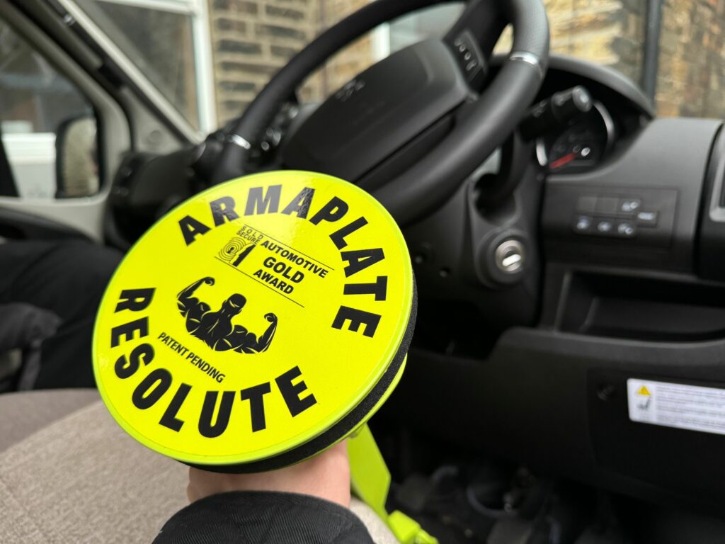 Armaplate Resolute steering wheel lock - Caravan Guard