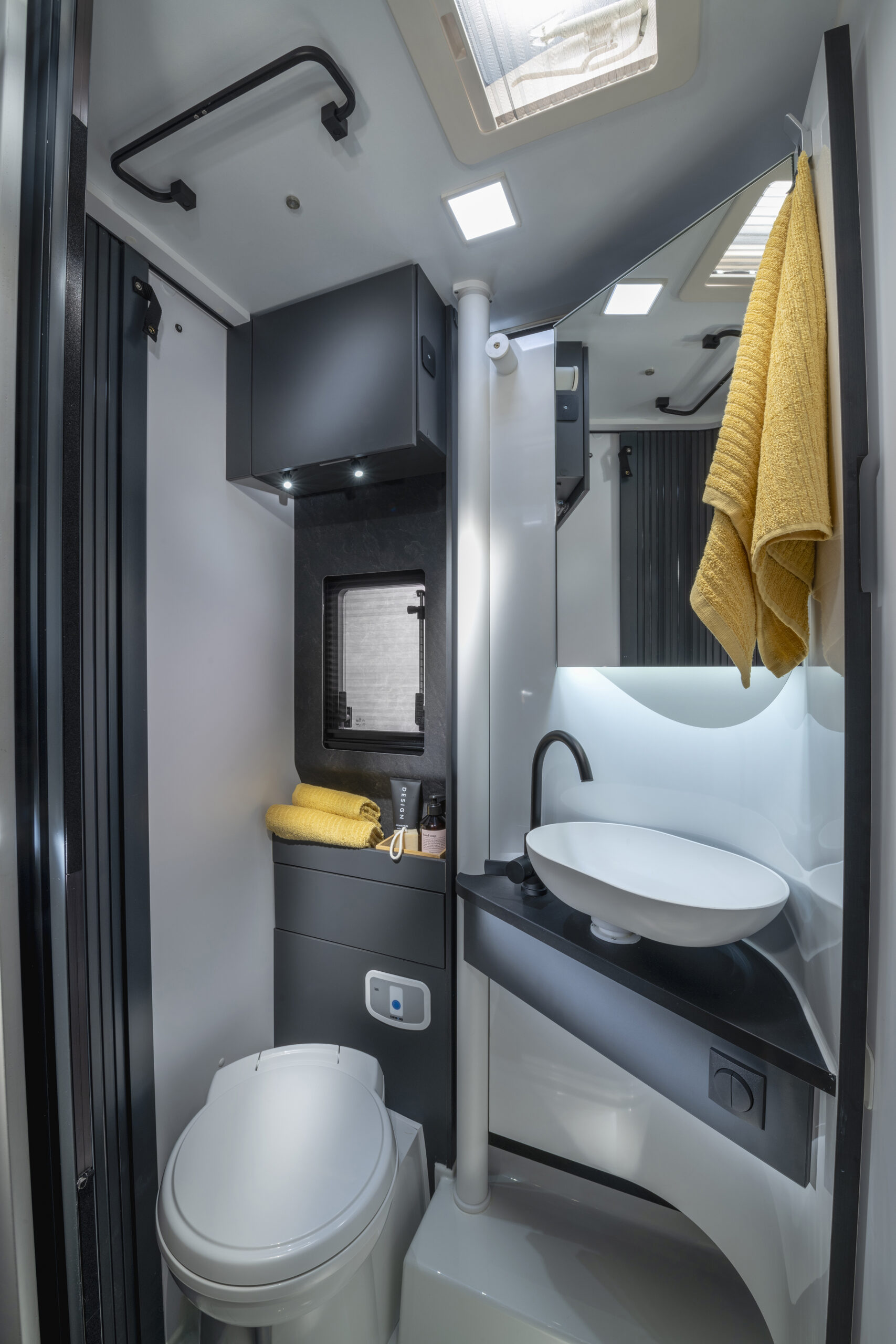 2025 Adria Compact Max DL motorhome review